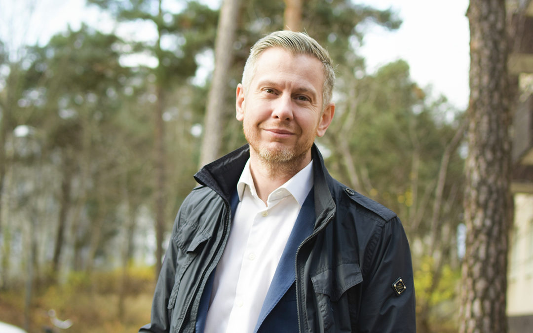 Elva ylande hundar på 55 kvadrat – ägaren vägrade promenad: ”För få ...