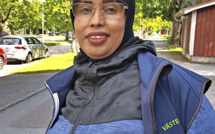 Farhiyo jobbar med hjärtat i Vivalla - skapar trygghet genom att störa ...