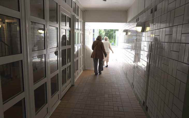 Leietakerne til den berømte "Sockerbiten" i Björkhagen beskytter huset ...