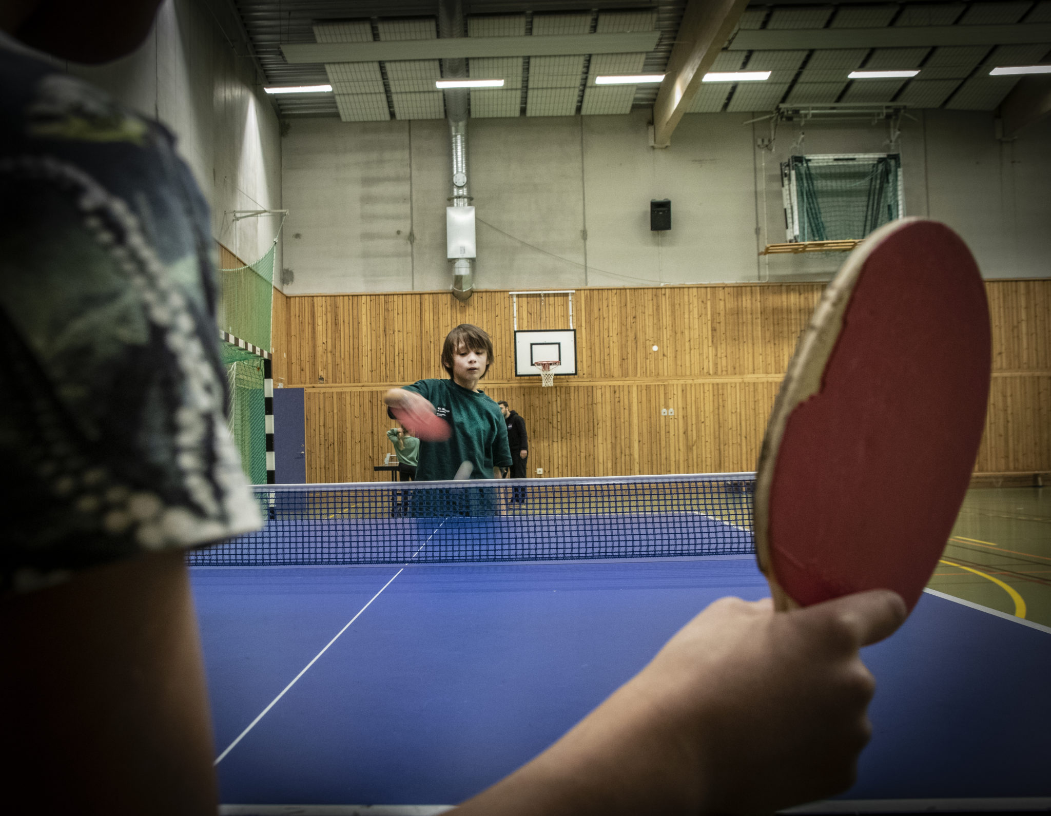 Här jobbar lokalbefolkningen stenhårt för att undvika polisens lista: ”Idrott kan vända trenden ...
